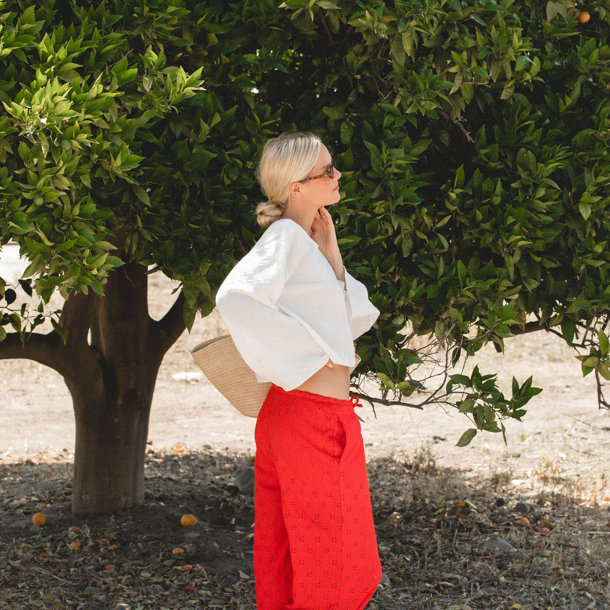 Maeve Eyelet Pants – SOLAÍ THE LABEL